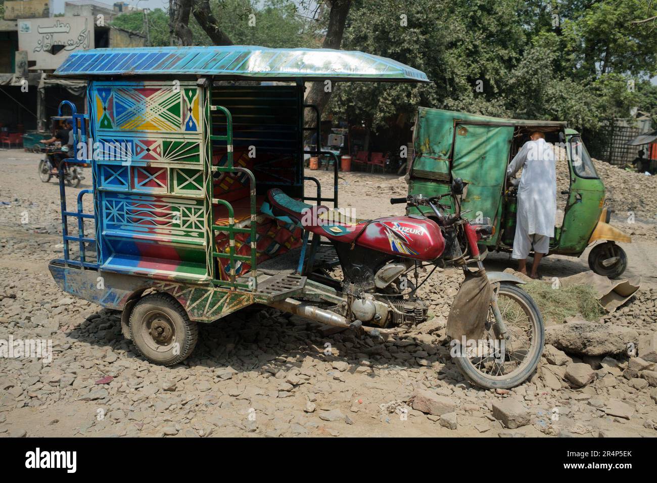 A Tuk Tuk in Lahore, Pakistan Stock Photo - Alamy