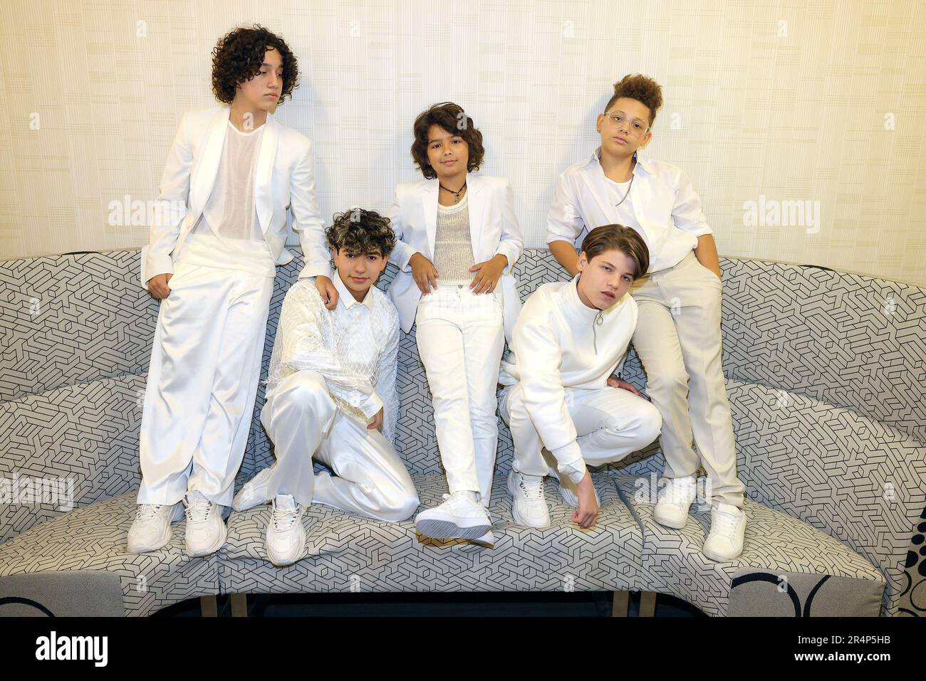 The new menudo hi-res stock photography and images - Alamy