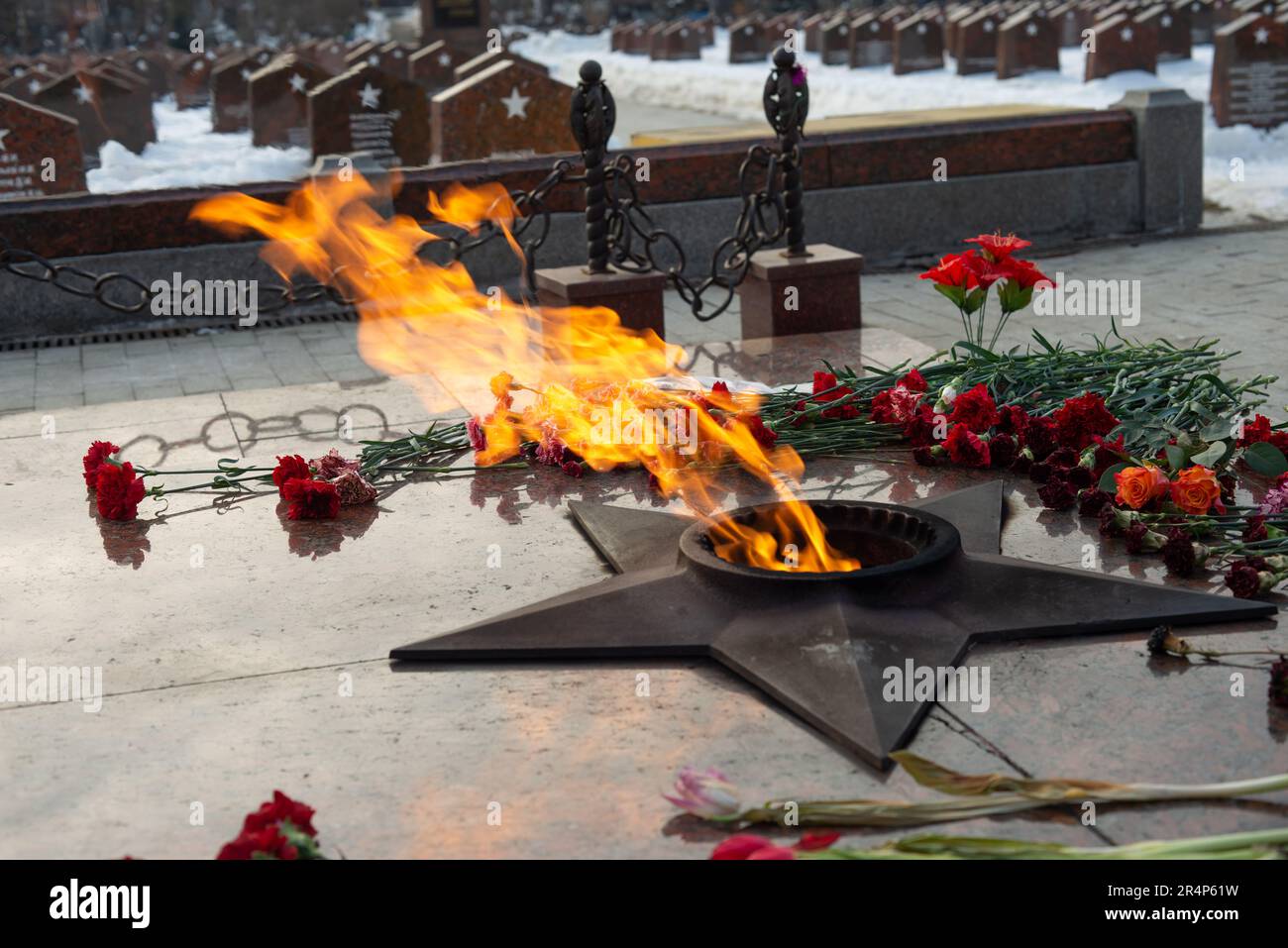 The eternal flame burning as a aemorial to the fallen soldiers of the ...