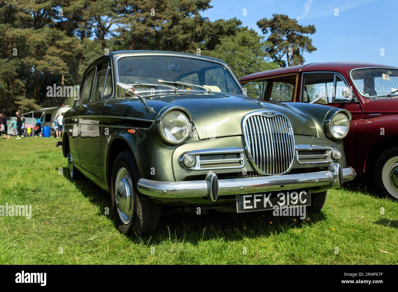 1965 Singer Gazelle. Chipping Steam Fair 2023 Stock Photo - Alamy