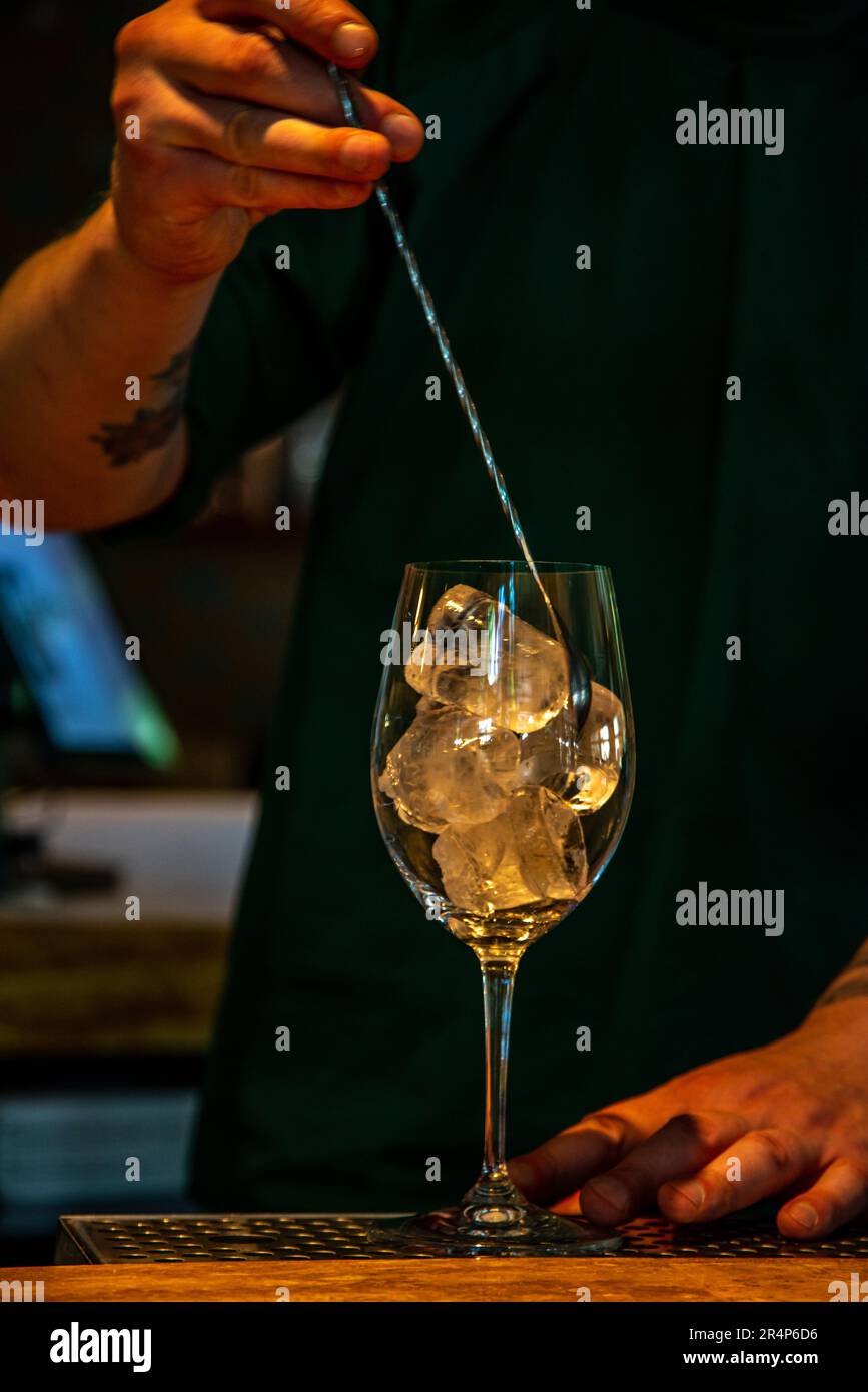 Close up male bartender hands hi-res stock photography and images - Alamy