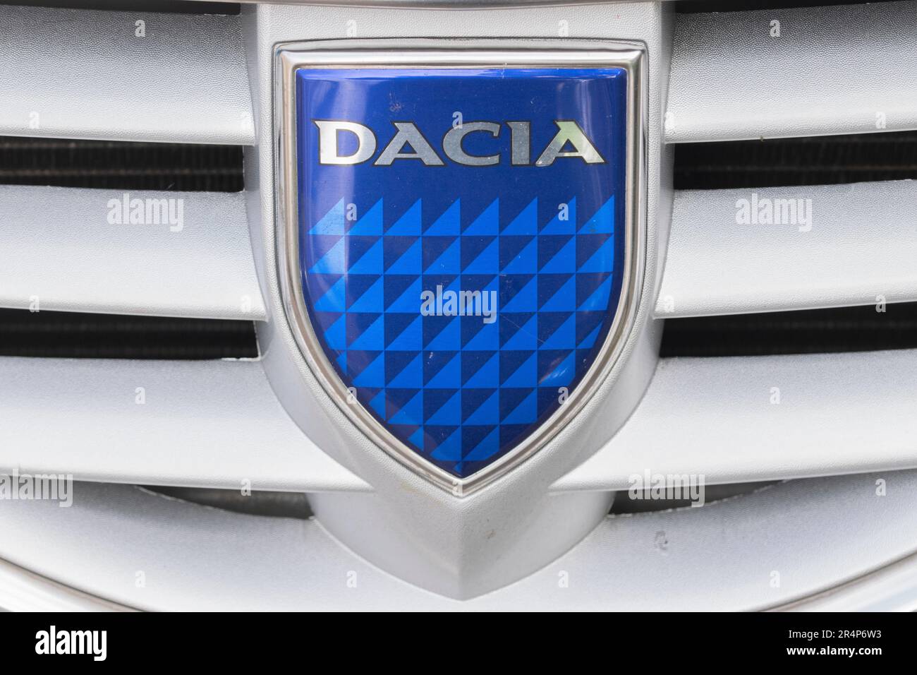 Dacia front bumper hi-res stock photography and images - Alamy