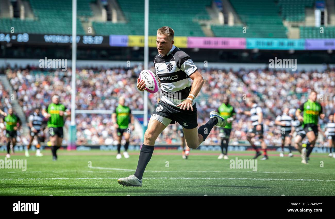 Gareth Anscombe of the Barbarians in action during the Killik Cup match ...