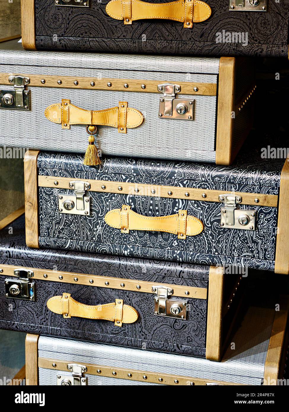 Suitcase leather texture hi-res stock photography and images - Alamy