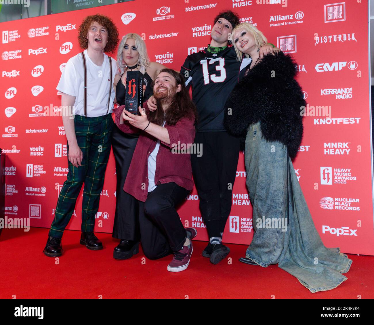 Cassyette joins Vukovi, winners of the Best Production Award at the ...