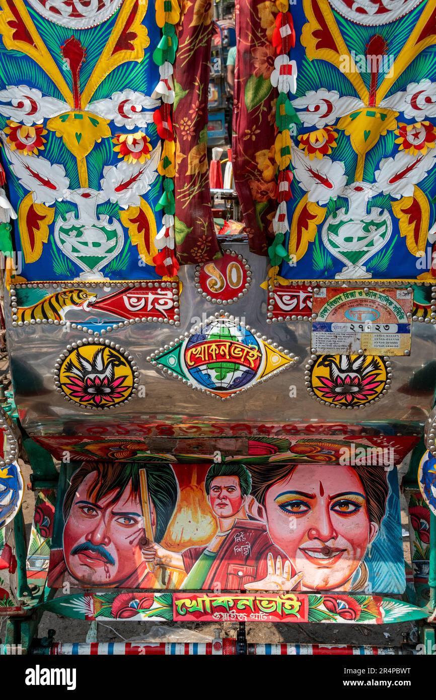 Rickshaw decoration in Dhaka, Bangladesh Stock Photo - Alamy