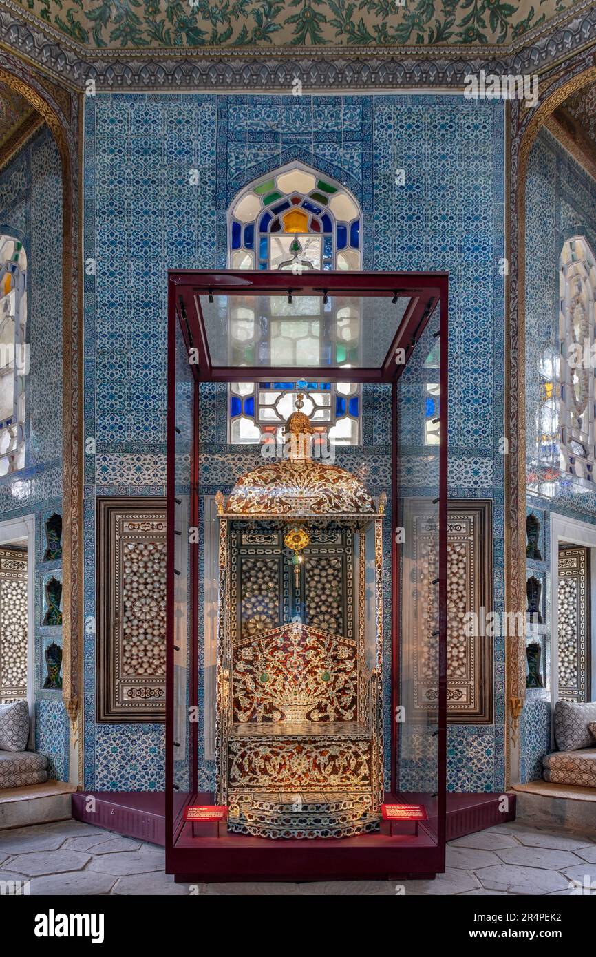 The Baghdad Kiosk, Topkapi Palace, Istanbul, Turkey Stock Photo - Alamy
