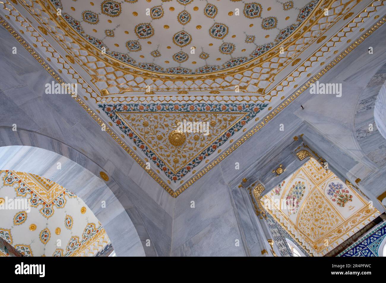 Library of Sultan Ahmed III(Enderun Library) in Topkapi Palace ...