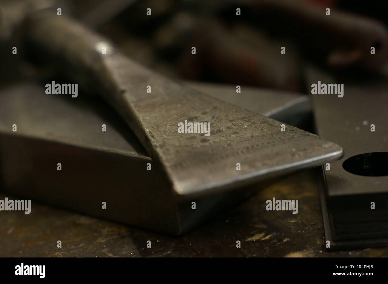 Car manufacturing hi-res stock photography and images - Alamy