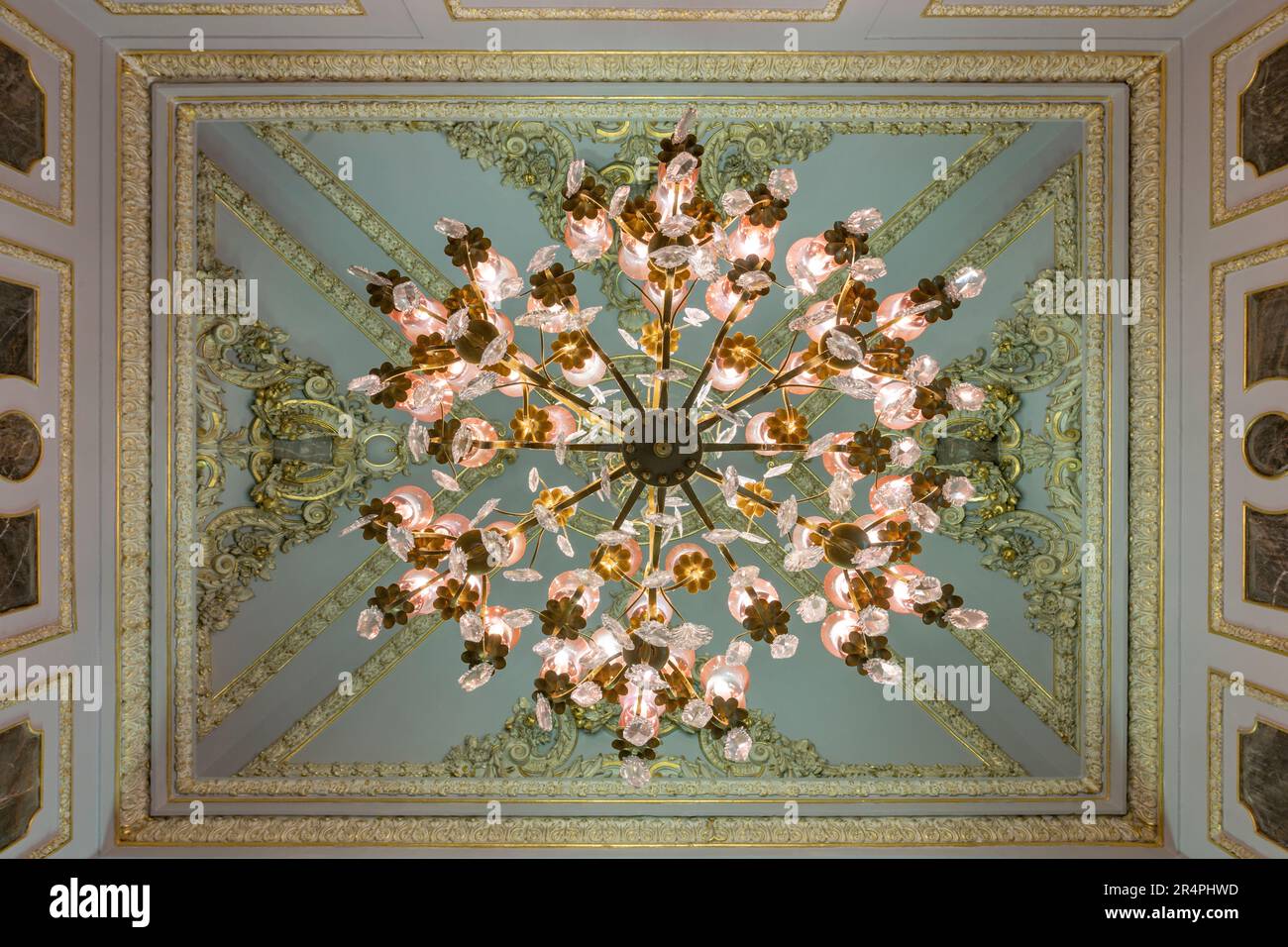 The Mecidiye Kiosk in Topkapi Palace, Istanbul, Turkey Stock Photo - Alamy