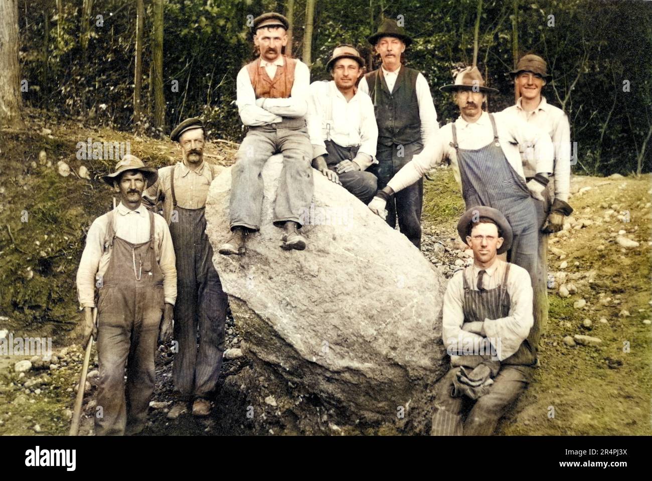 Blue collar workers historical hi-res stock photography and images - Alamy