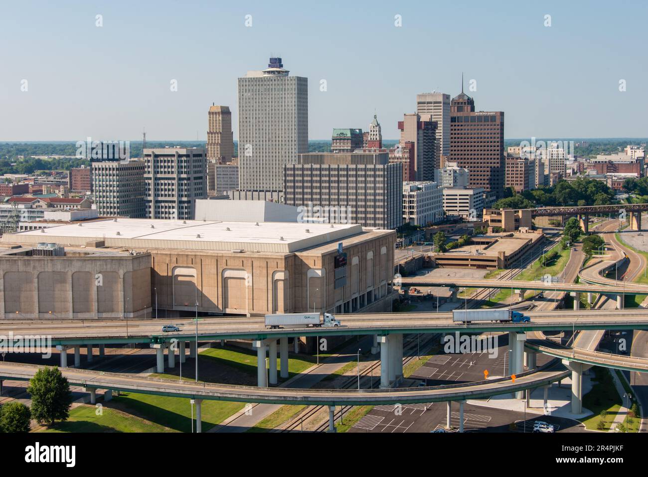 Downtown memphis buildings hi-res stock photography and images - Alamy