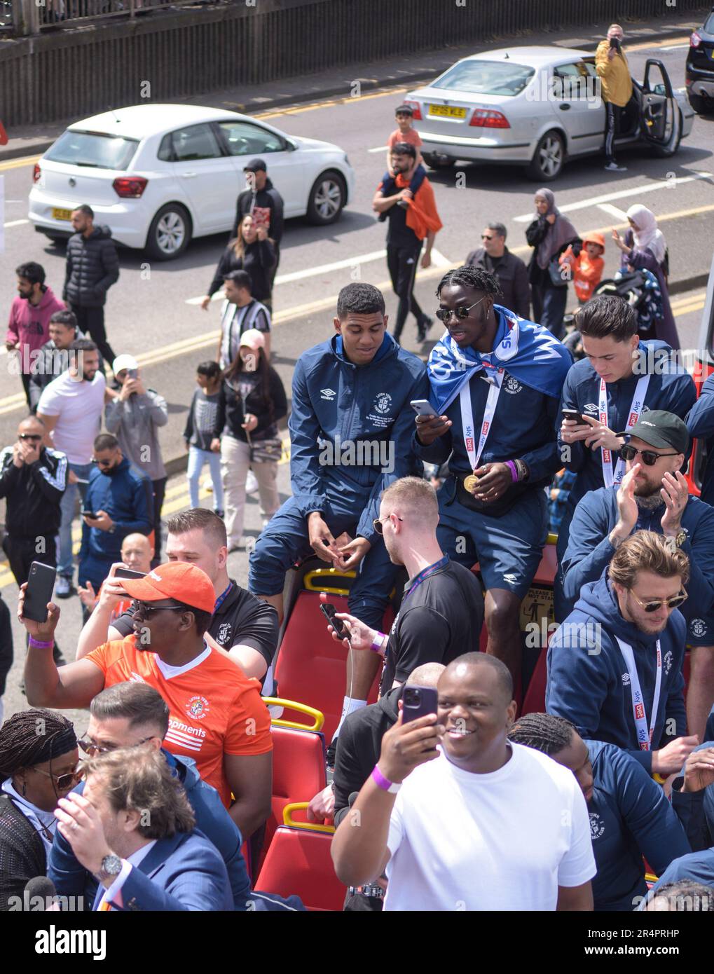 Thousands of football fans packed the streets of Luton as they ...