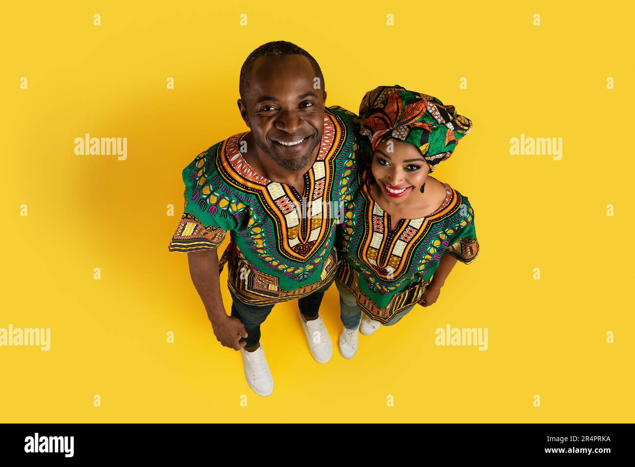 Top view happy multi generation hi-res stock photography and images - Alamy