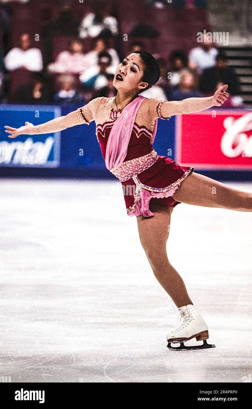 Michelle kwan 1996 hi-res stock photography and images - Alamy