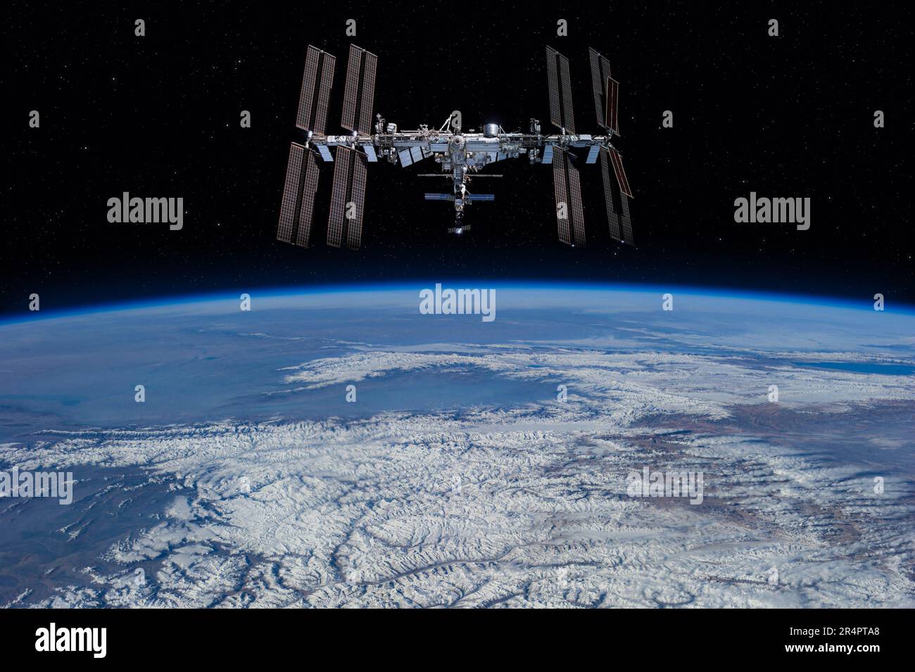 Wallpaper Iss Orbit Planet International Space Station In Outer Space