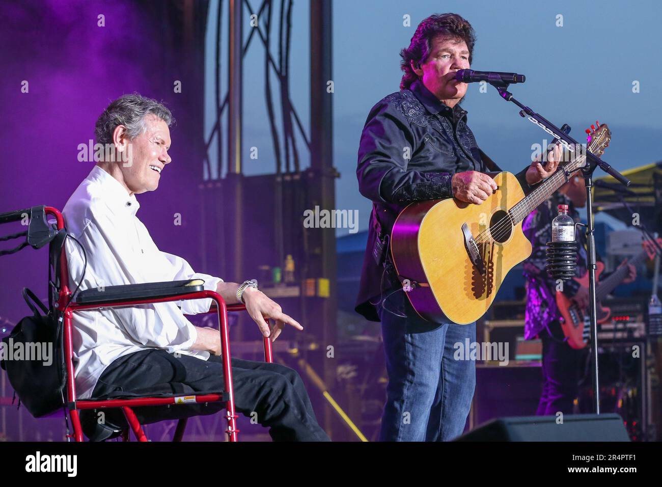 Denham Springs, LA, USA. 27th May, 2023. Shenandoah lead singer Marty ...