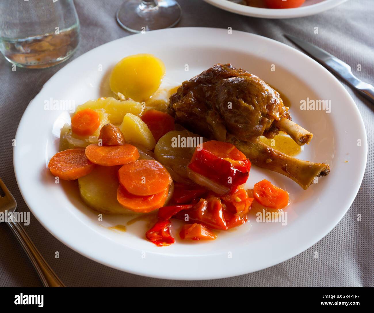 Pork knuckle on bone Stock Photo - Alamy