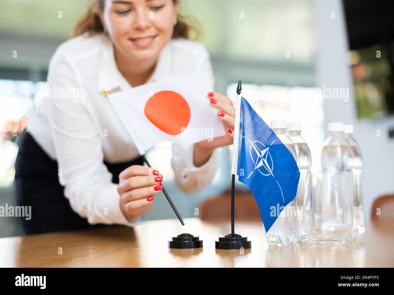 Nato conference table hi-res stock photography and images - Alamy
