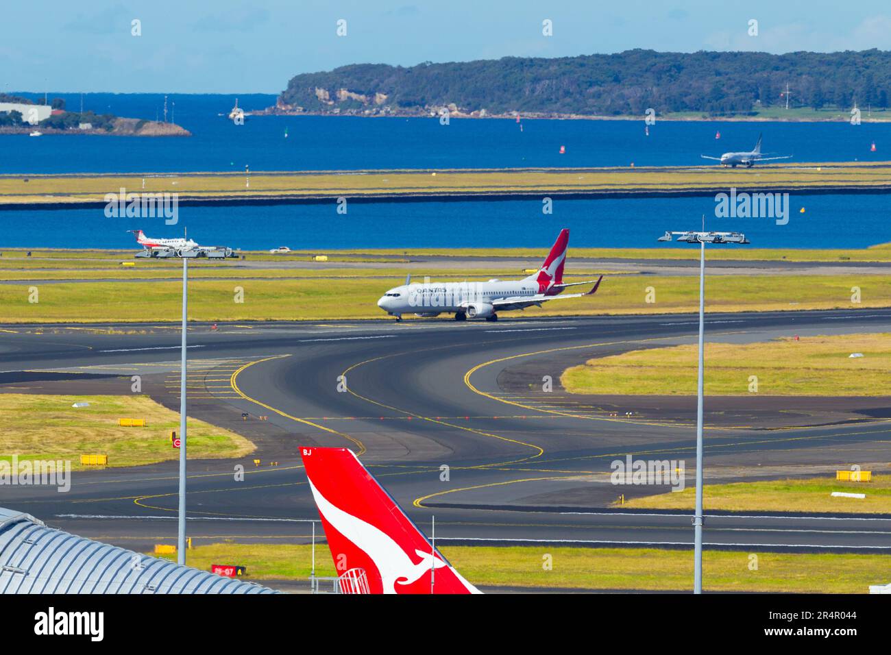 Aircraft movements at Sydney Airport on Botany Bay in Australia Stock ...