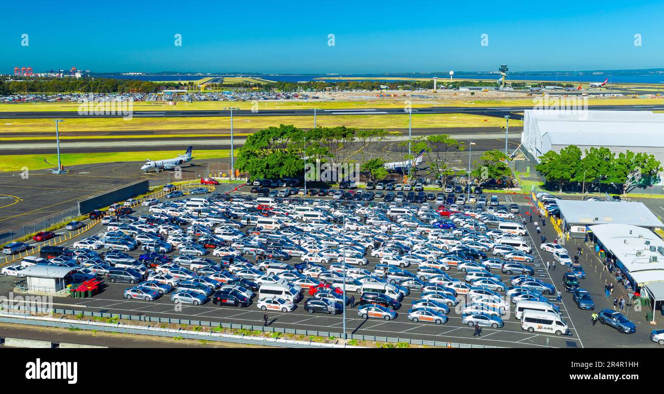 Australian sydney taxi car hi-res stock photography and images - Alamy