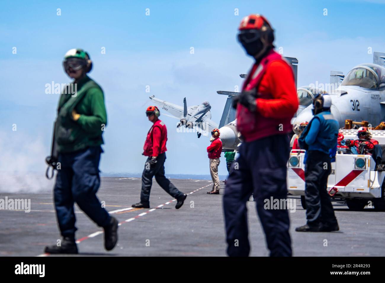 230528-N-BI507-1108 PACIFIC OCEAN (May 28, 2023) An F/A-18F Super ...