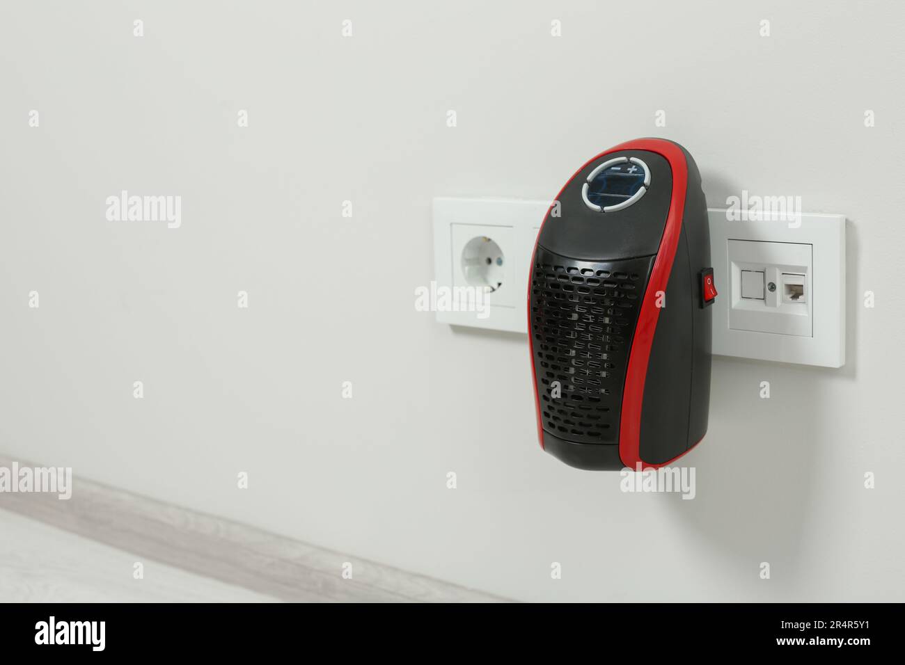 Electric mini heater hi-res stock photography and images - Alamy