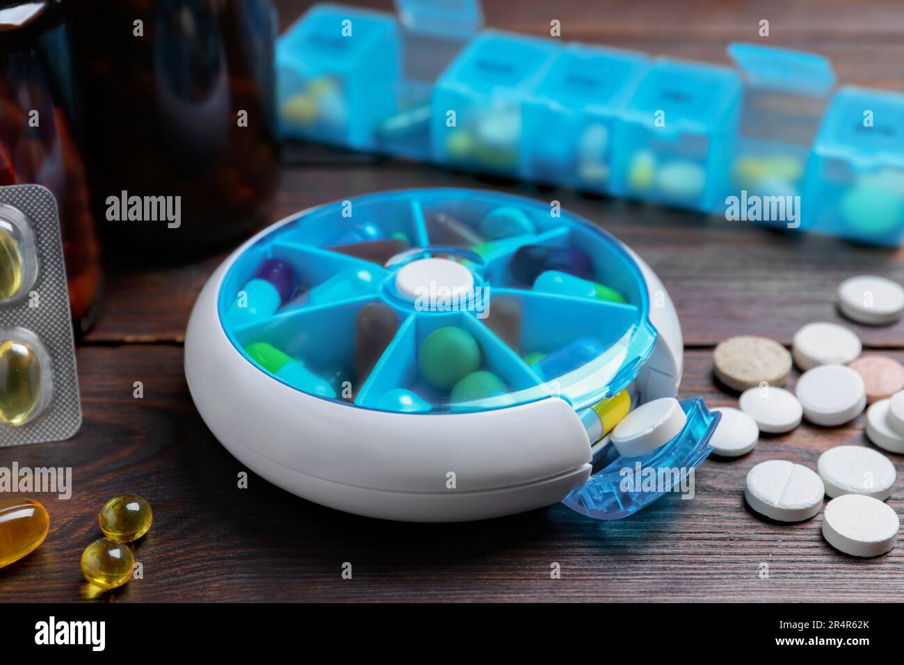 Pill boxes hi-res stock photography and images - Alamy