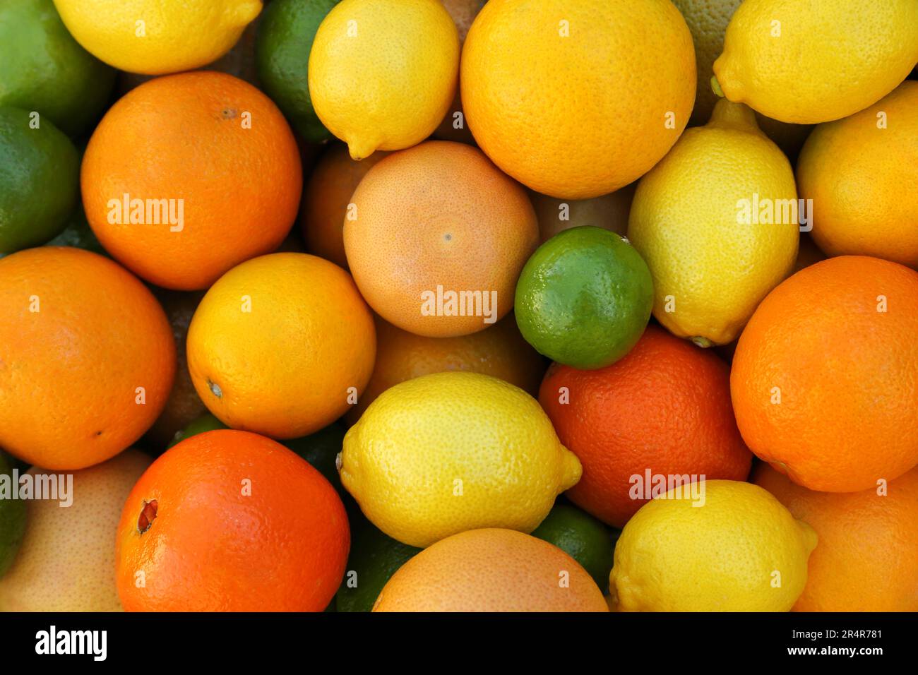 Set various whole fruits hi-res stock photography and images - Alamy