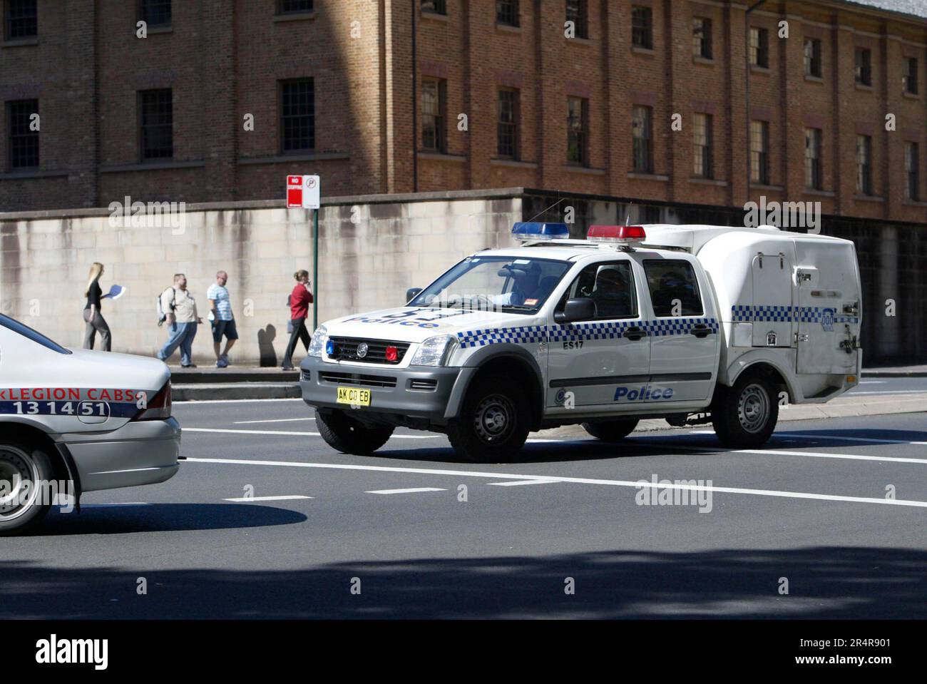 A contemporary Police 'paddy wagon' at Queens Square near Hyde Park in ...