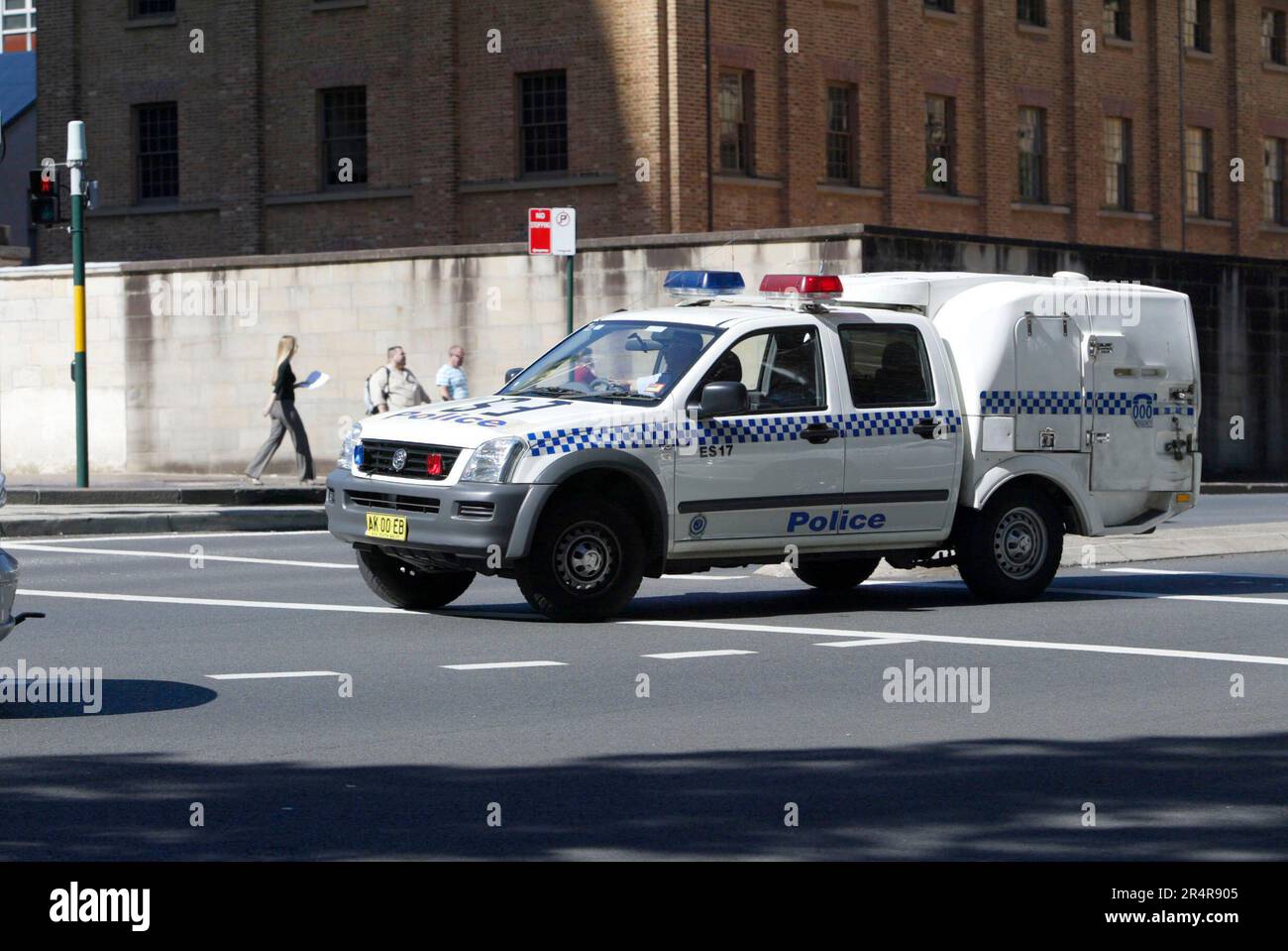 A contemporary Police 'paddy wagon' at Queens Square near Hyde Park in ...