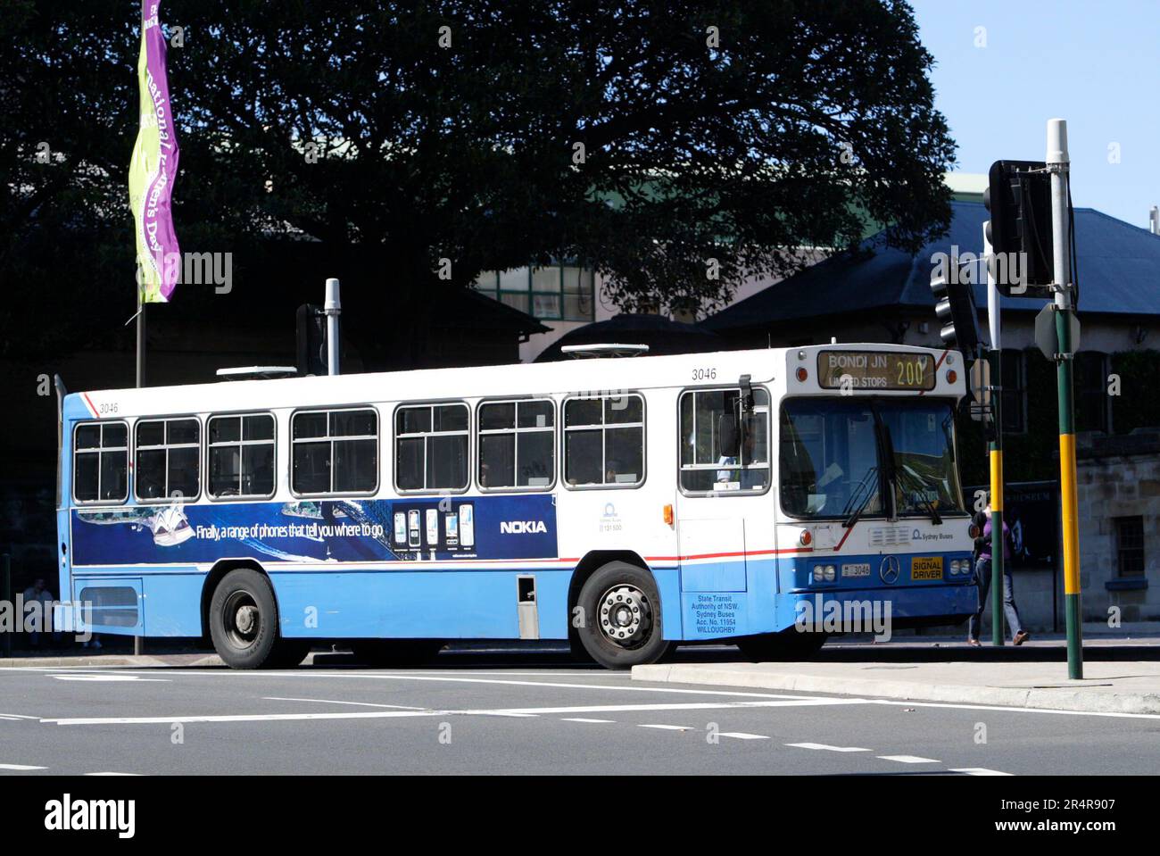 A contemporary public transport bus on Macquarie Street at Queens ...