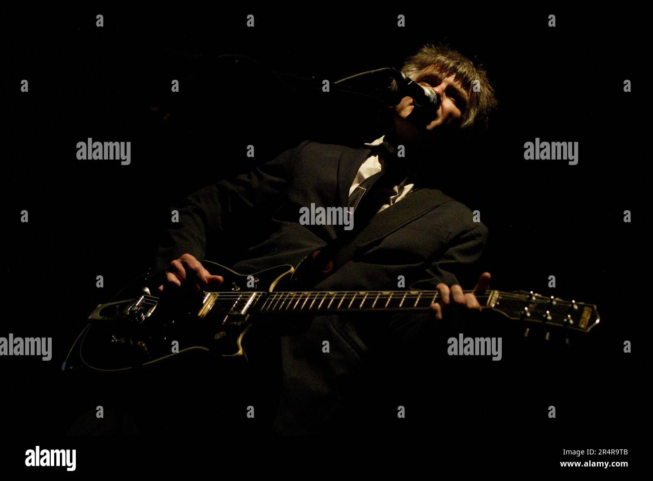 Crowded House commence a world tour with a performance at Sydney ...