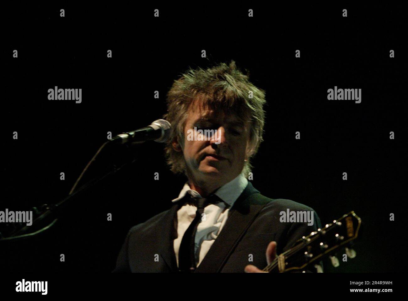 Crowded House commence a world tour with a performance at Sydney ...