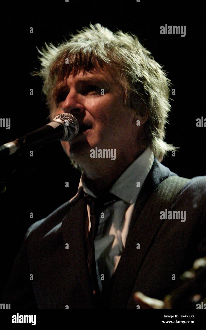 Crowded House commence a world tour with a performance at Sydney ...