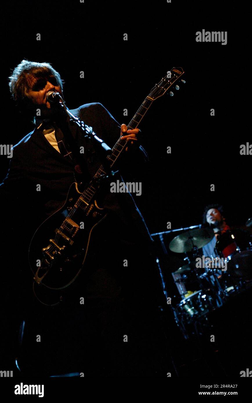 Crowded House commence a world tour with a performance at Sydney ...