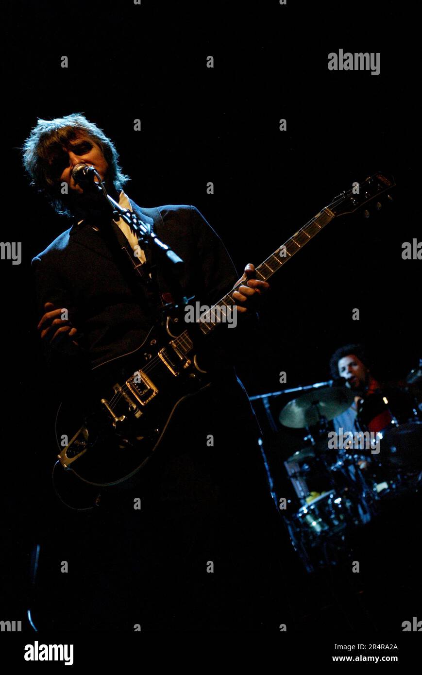 Crowded House commence a world tour with a performance at Sydney ...