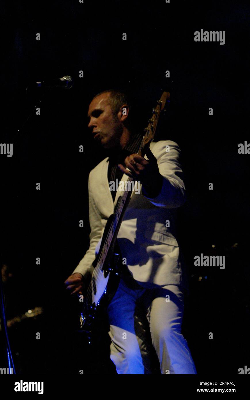 Crowded House commence a world tour with a performance at Sydney ...