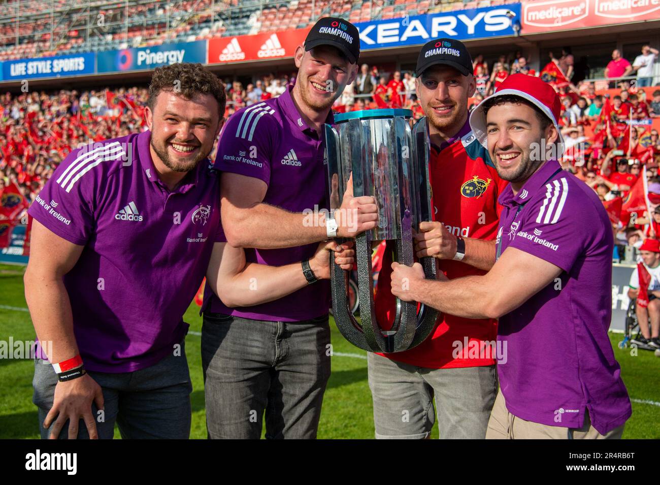 Urc trophy hi-res stock photography and images - Alamy