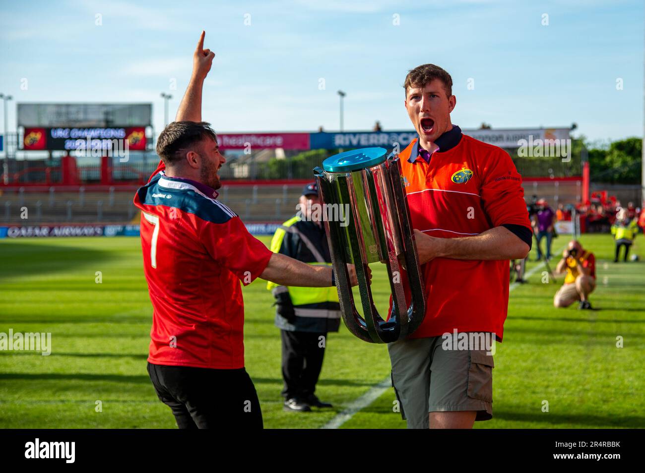 Munster rugby urc 2023 hi-res stock photography and images - Alamy