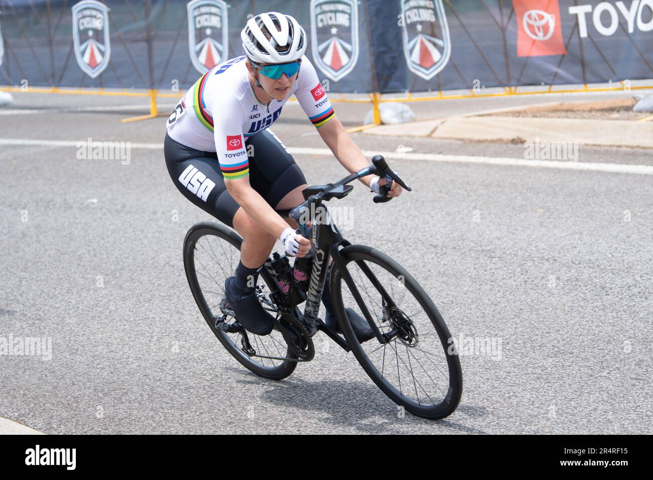 Us woman paracyclist hi-res stock photography and images - Alamy