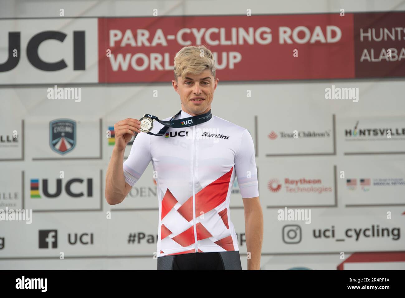 British world champion paracyclist hi-res stock photography and images ...