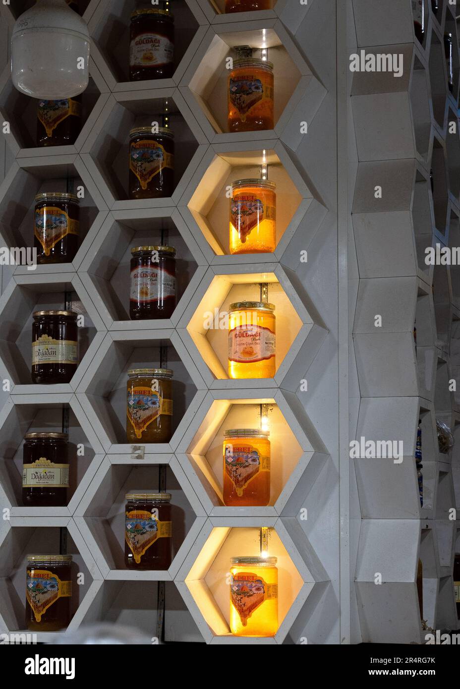 Konya market hi-res stock photography and images - Alamy