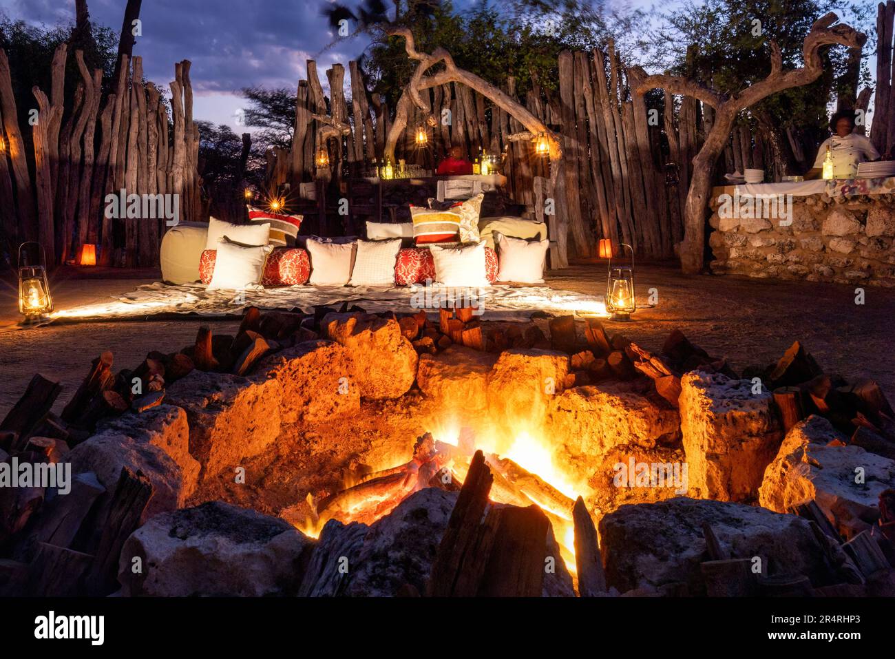 Luxurious outdoor dining in the boma at Onguma Game Reserve, Namibia ...
