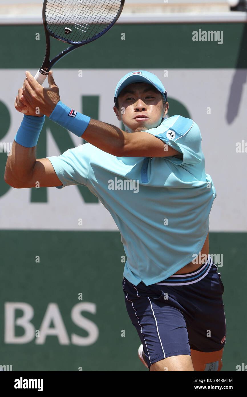 Brandon Nakashima of USA during day 2 of the 2023 French Open, Roland ...