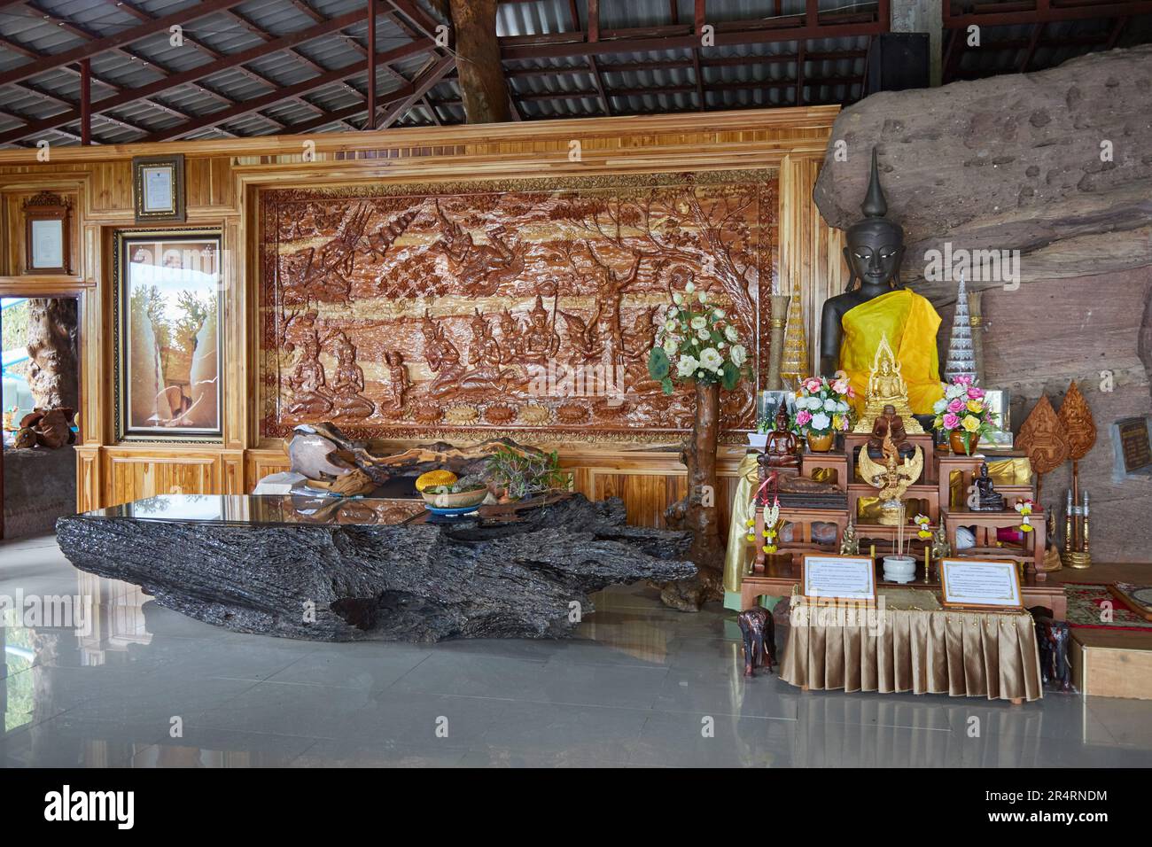 Wat Tham Phae Dan, a unique hilltop temple in Thailand's overlooked ...