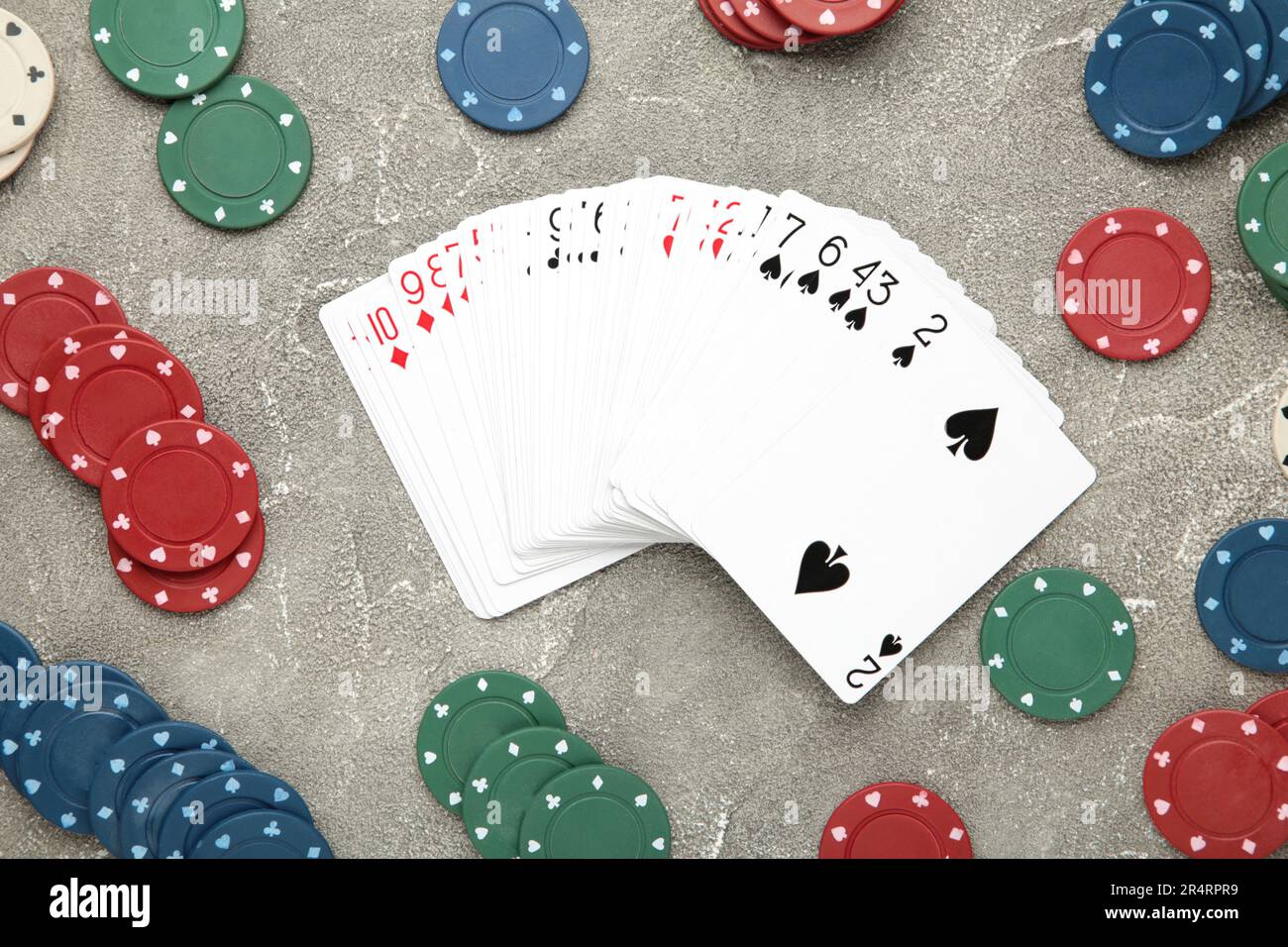 Poker chips playing cards hi-res stock photography and images - Alamy
