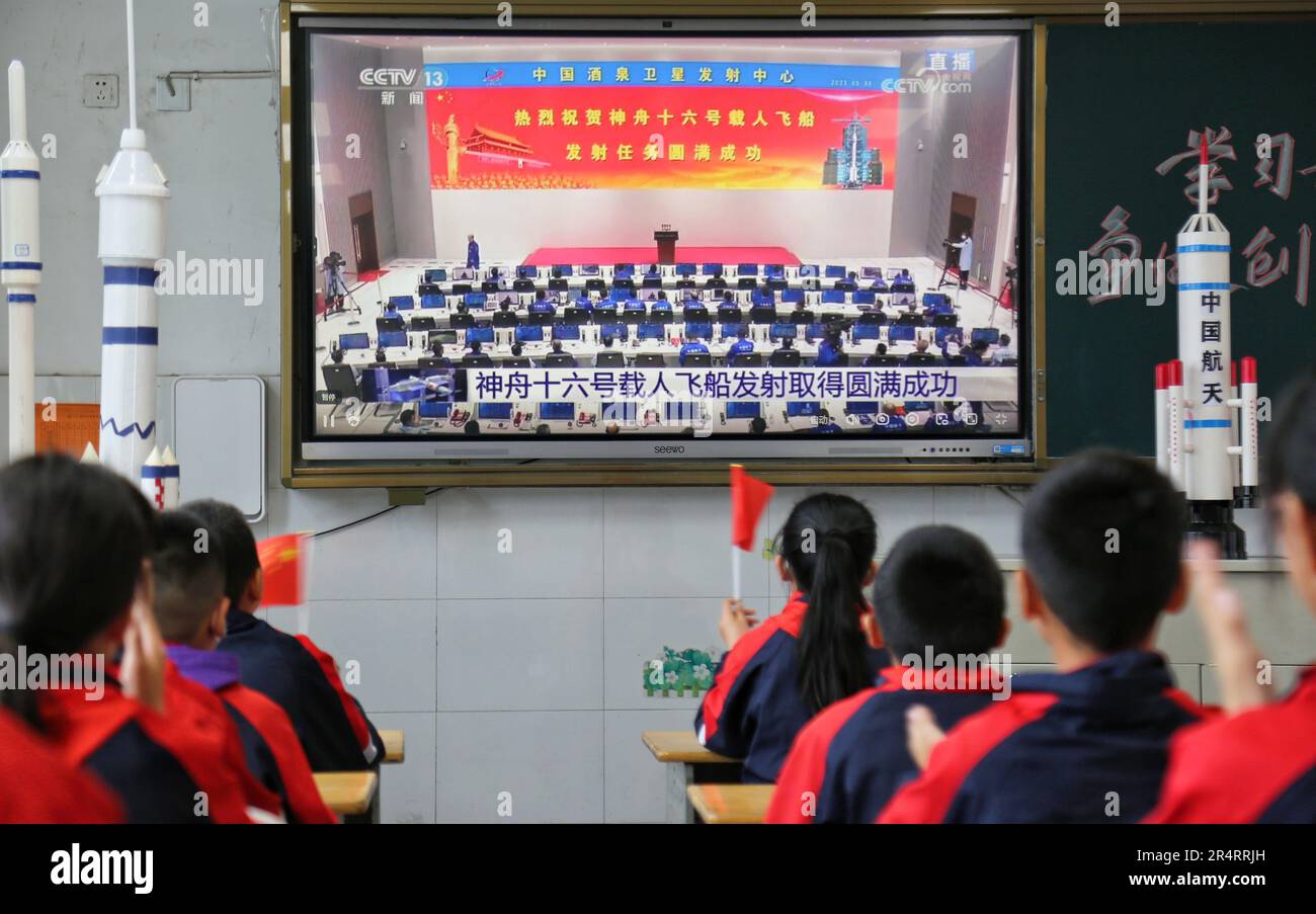 HAI'AN, CHINA - MAY 30, 2023 - Primary school students watch a live ...