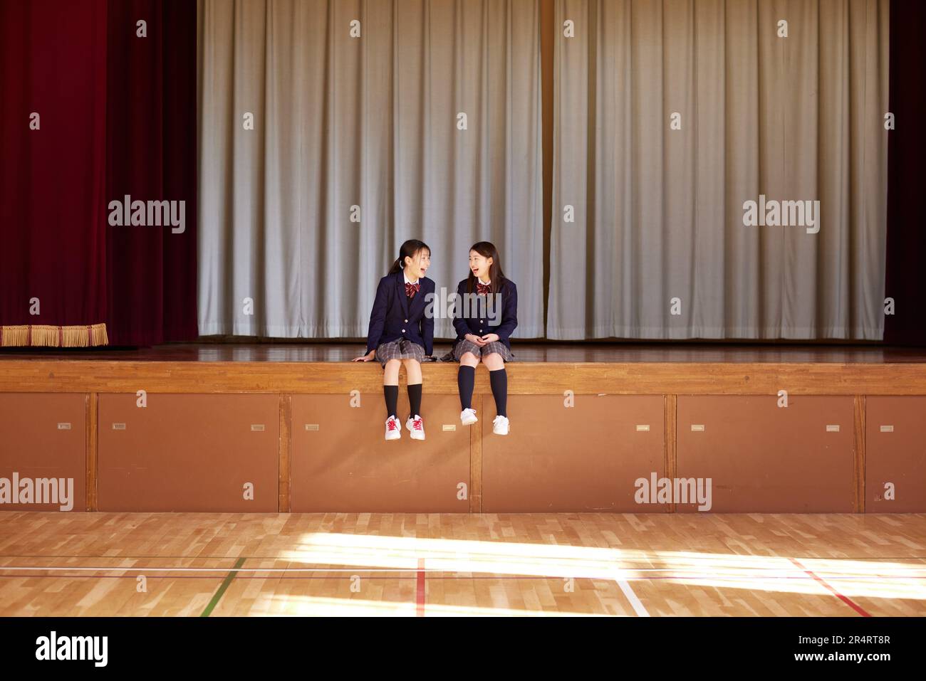 Japanese kids at school Stock Photo - Alamy
