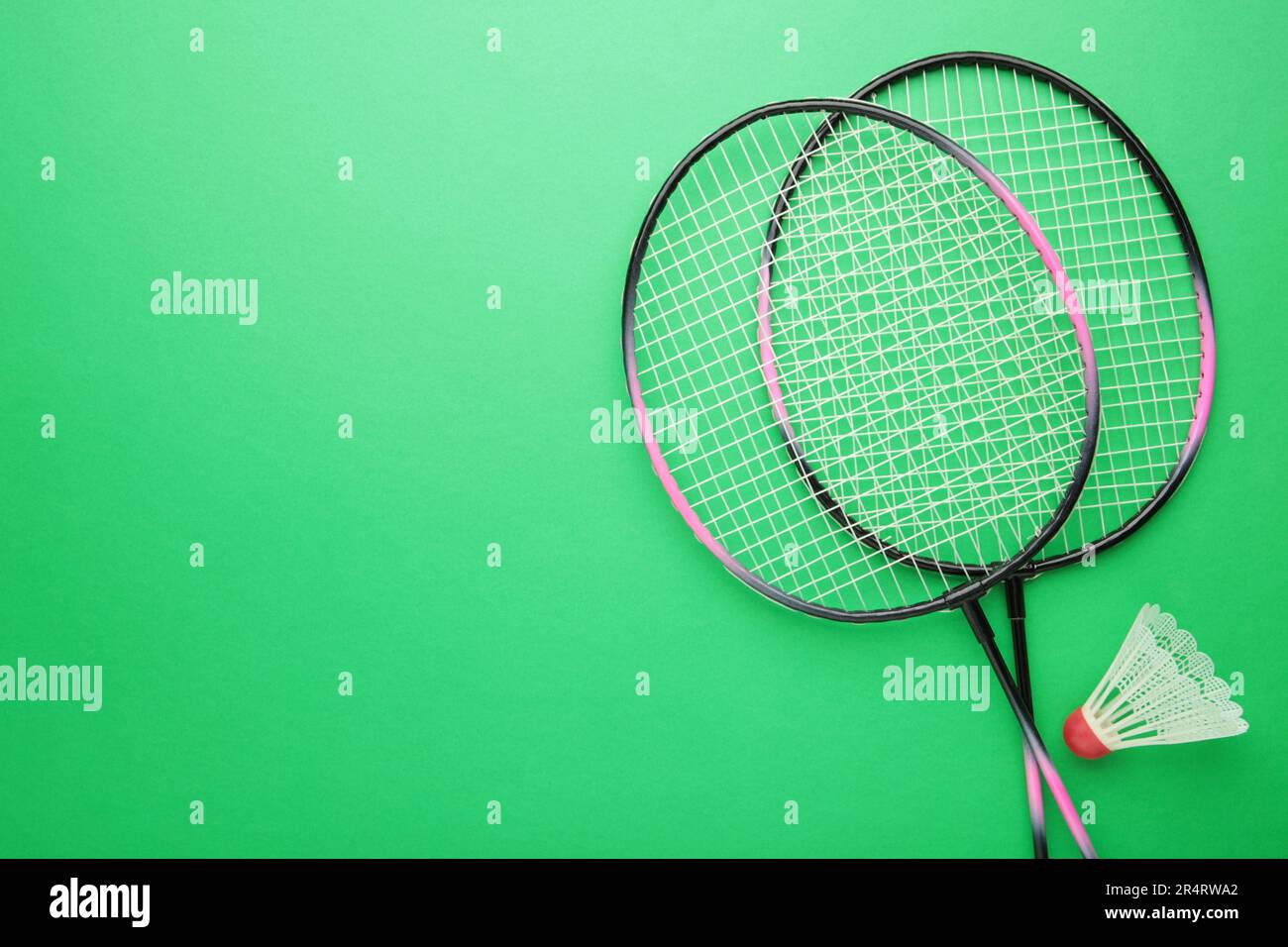 Black white shuttlecock pattern hi-res stock photography and images - Alamy